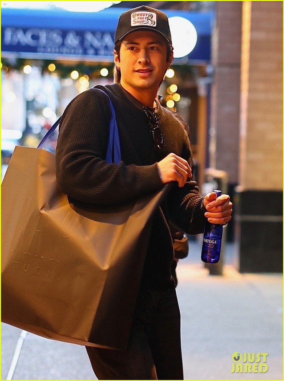 Hudson Williams Does Some Shopping While in NYC for 'Heated Rivalry ...