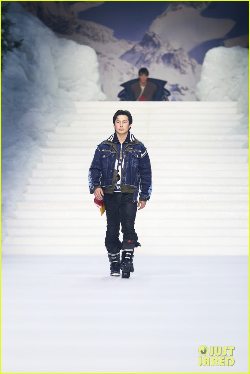 Heated Rivalry's Hudson Williams Makes Runway Debut, Opens Dsquared2 at ...