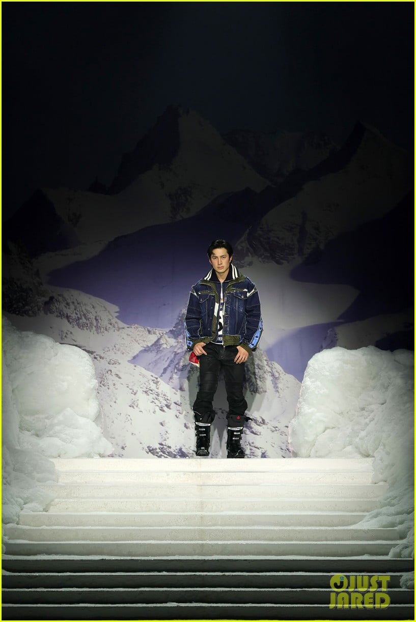 Heated Rivalry's Hudson Williams Makes Runway Debut, Opens Dsquared2 at ...