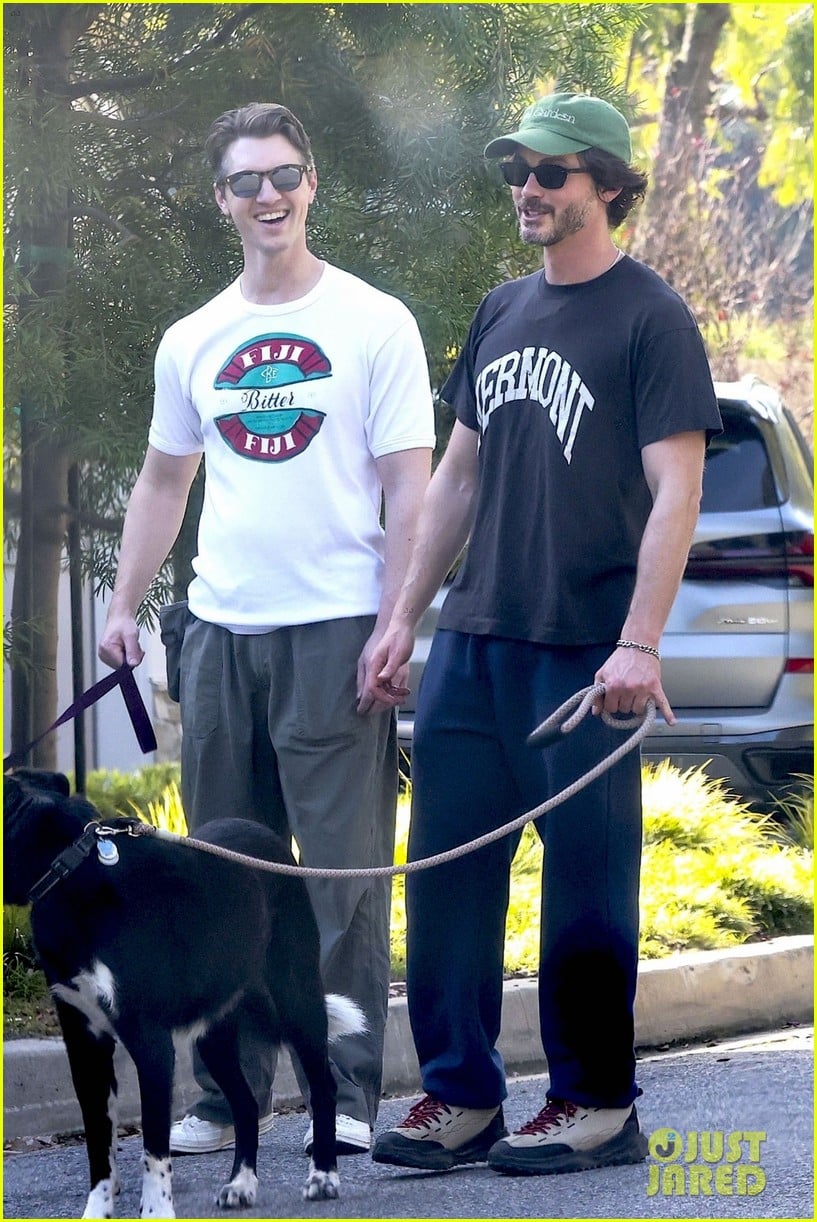 Joey King & Logan Lerman Spotted on Dog Walk Double Date: Photo 5271427 ...