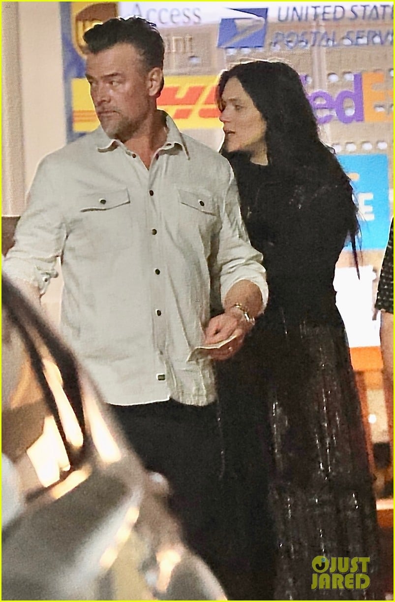 Josh Duhamel & Wife Audra Mari Enjoy Rare Public Date Night in LA ...