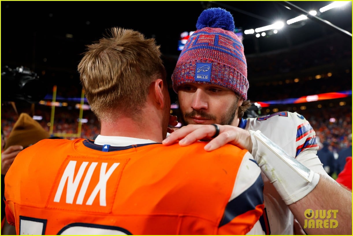 Josh Allen Gets Emotional After Bills Loss, Cries During Post Game ...