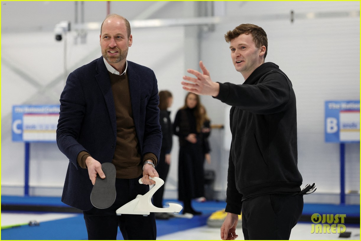 Kate Middleton & Prince William Compete in a Friendly Curling Match ...