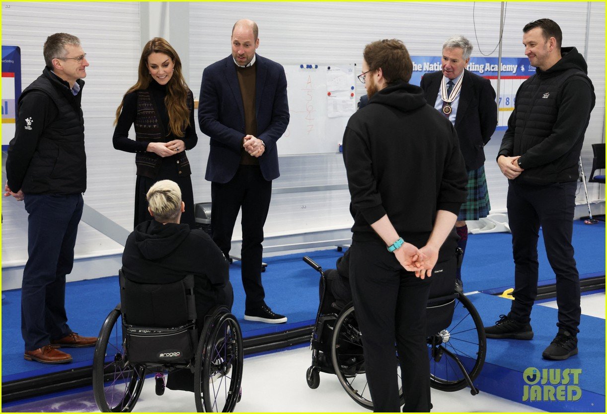 Kate Middleton & Prince William Compete in a Friendly Curling Match ...