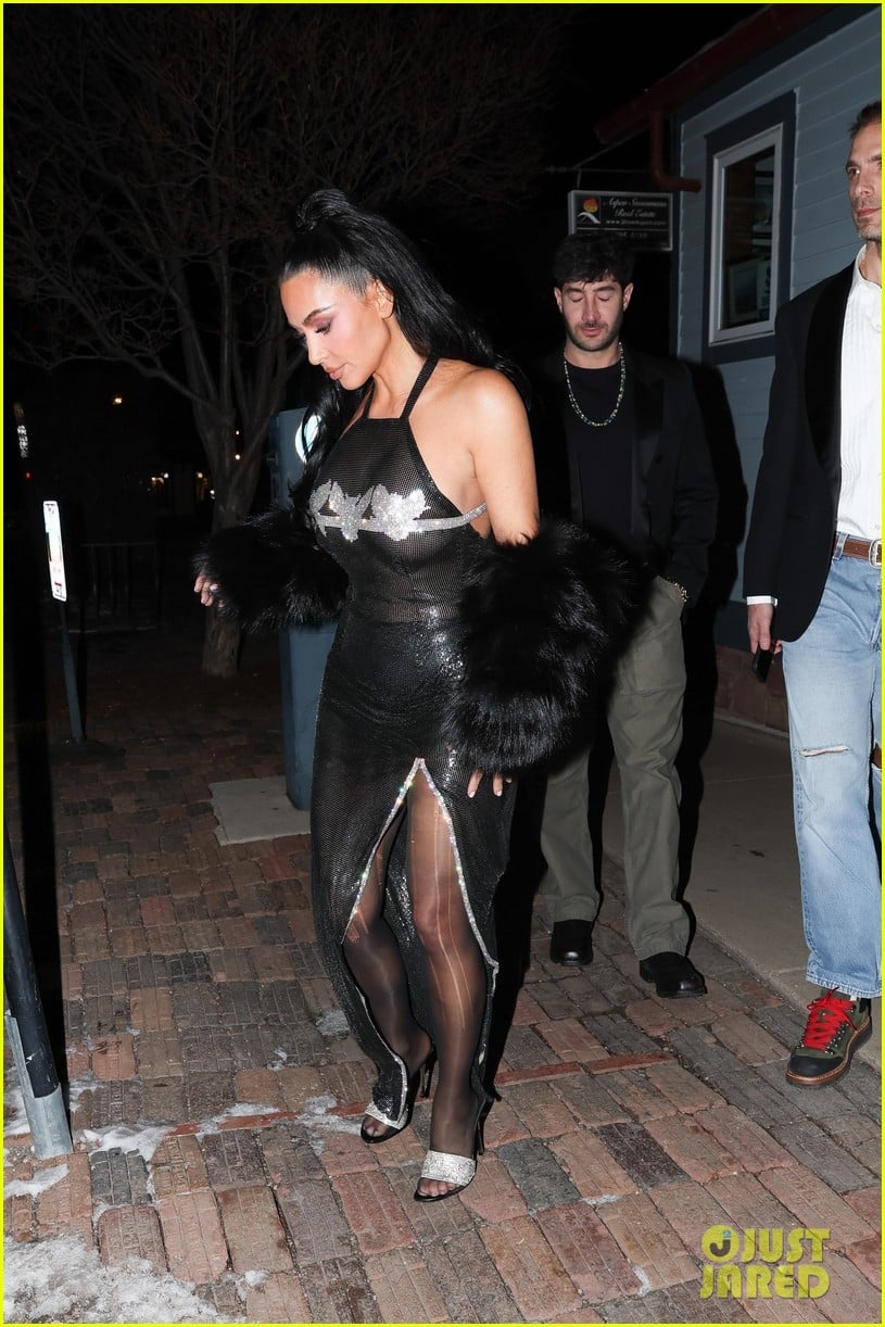 Kim Kardashian, Lewis Hamilton, & More Ring in 2026 at Kate Hudson's ...