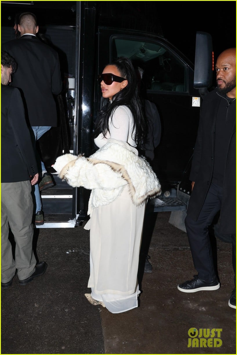 Kim Kardashian, Lewis Hamilton, & More Ring in 2026 at Kate Hudson's ...