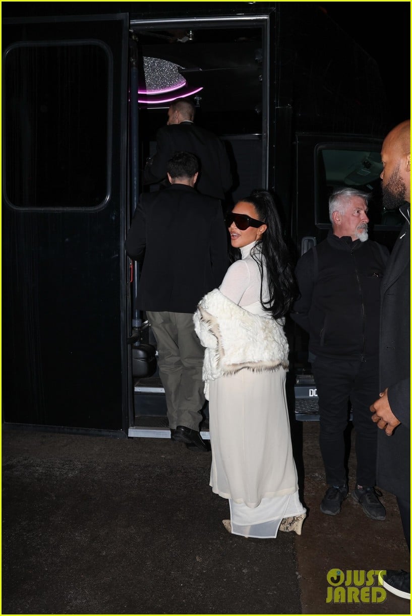 Kim Kardashian, Lewis Hamilton, & More Ring in 2026 at Kate Hudson's ...