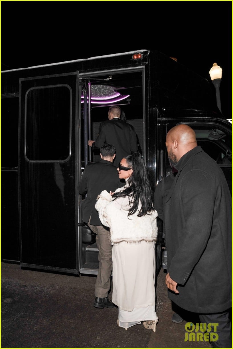 Kim Kardashian, Lewis Hamilton, & More Ring in 2026 at Kate Hudson's ...