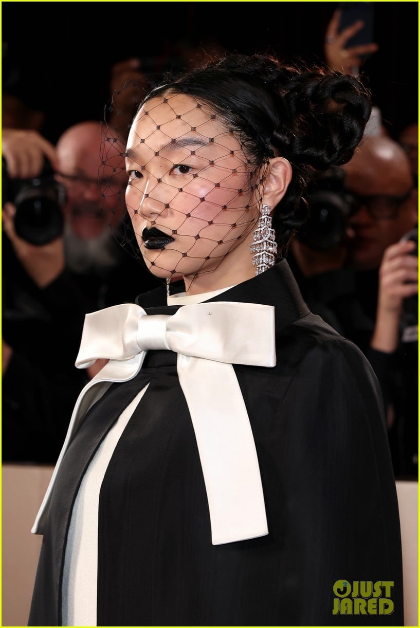 Rei Ami, EJAE, & Audrey Nuna Represent 'KPop Demon Hunters' at Golden ...