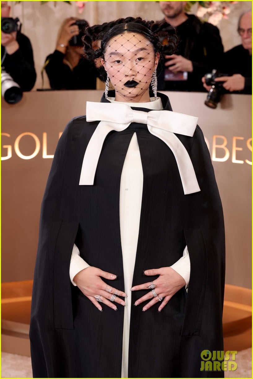 Rei Ami, EJAE, & Audrey Nuna Represent 'KPop Demon Hunters' at Golden ...