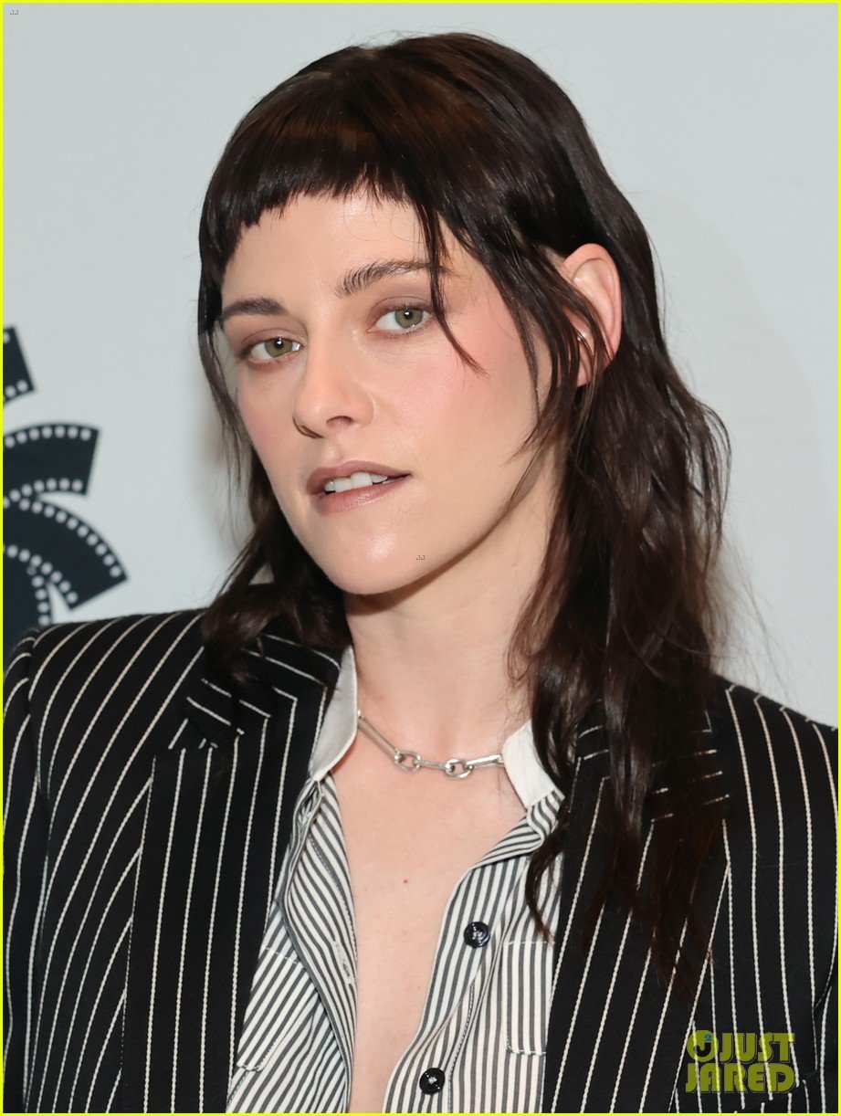 Kristen Stewart Reveals If She Would Be Interested In Directing ...