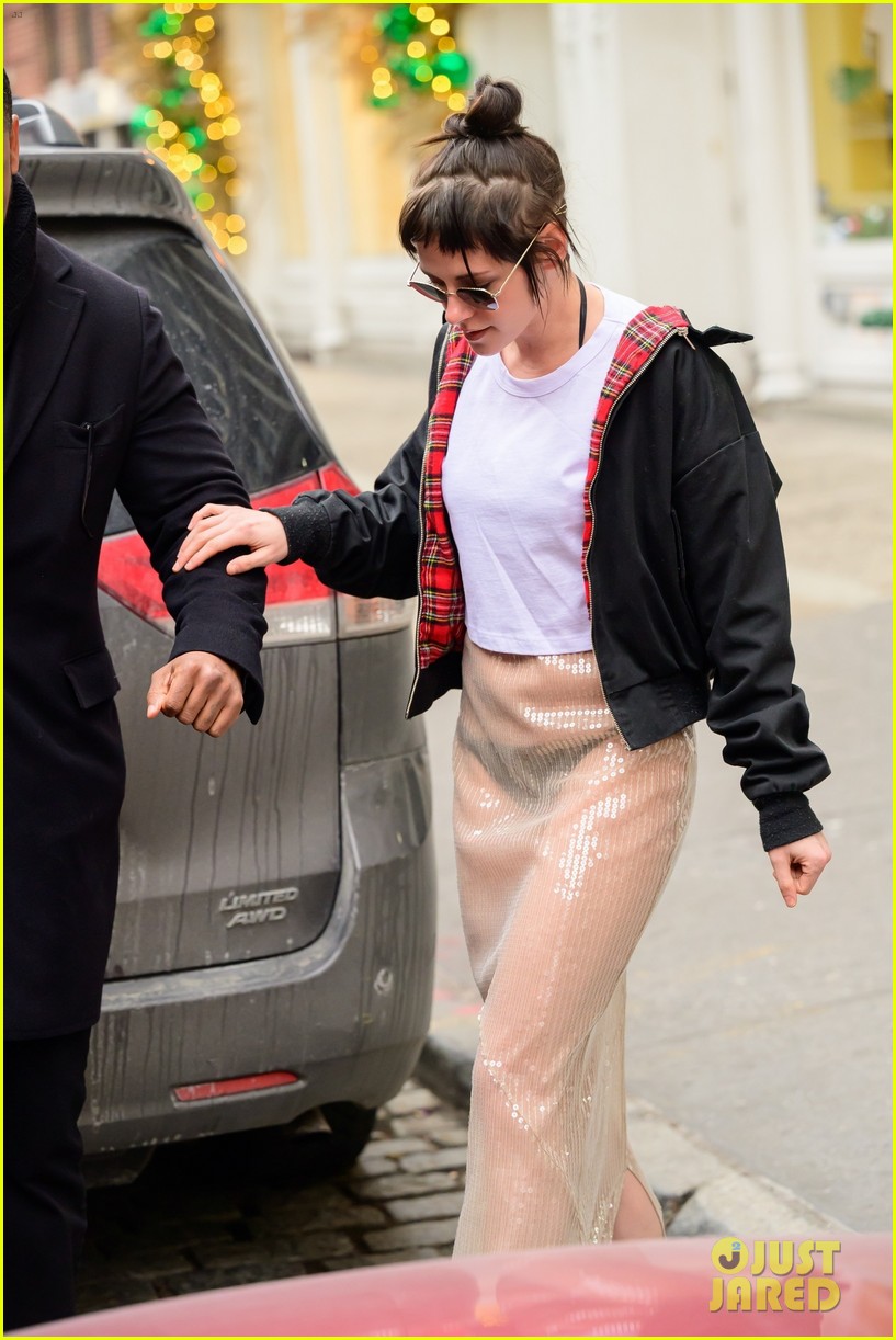 Kristen Stewart Reveals If She Would Be Interested In Directing ...