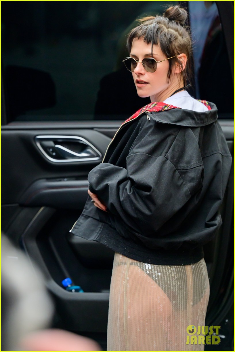 Kristen Stewart Reveals If She Would Be Interested In Directing ...