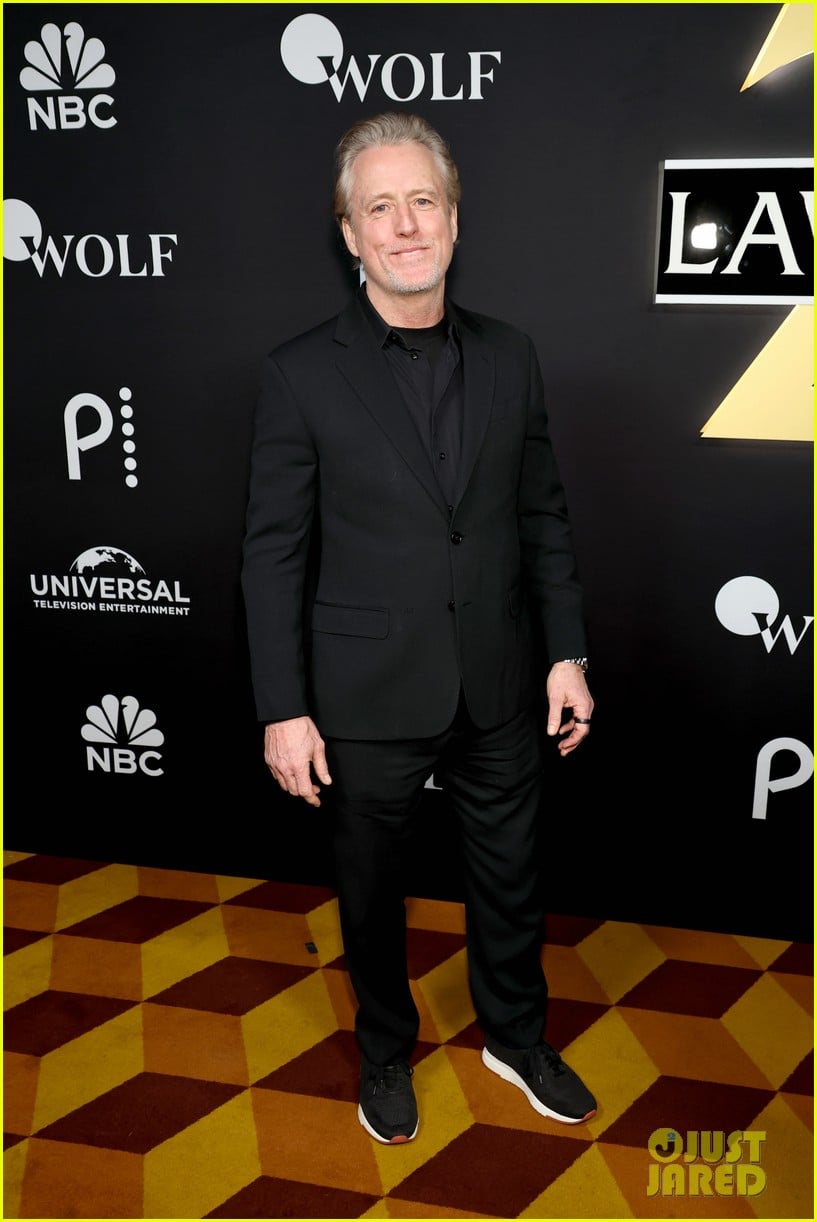 Hugh Dancy, Mariska Hargitay & More 'Law & Order' Stars Past & Present ...