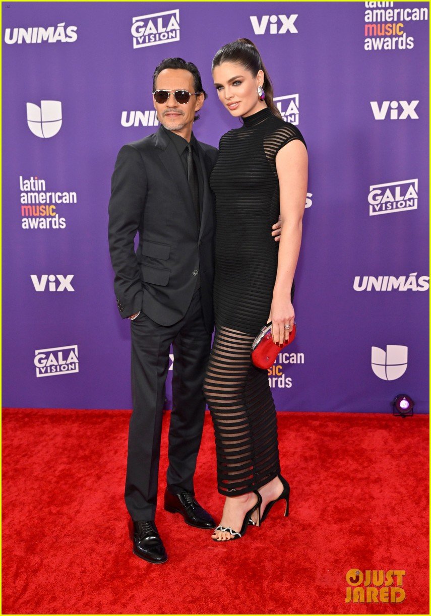 Marc Anthony Expecting Eighth Child, Second With Wife Nadia Ferreira ...