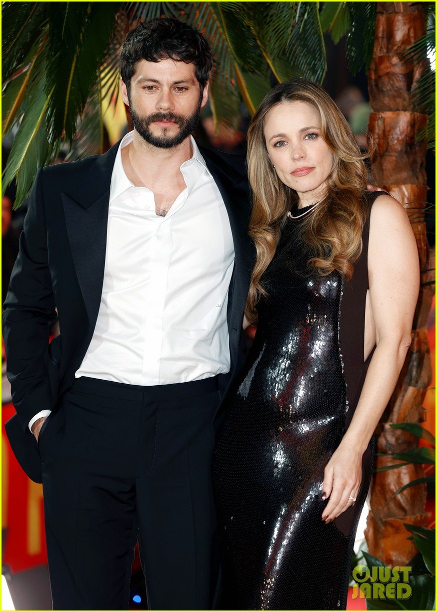 Rachel McAdams Wears Form-Fitting Sequin Dress to 'Send Help' London ...