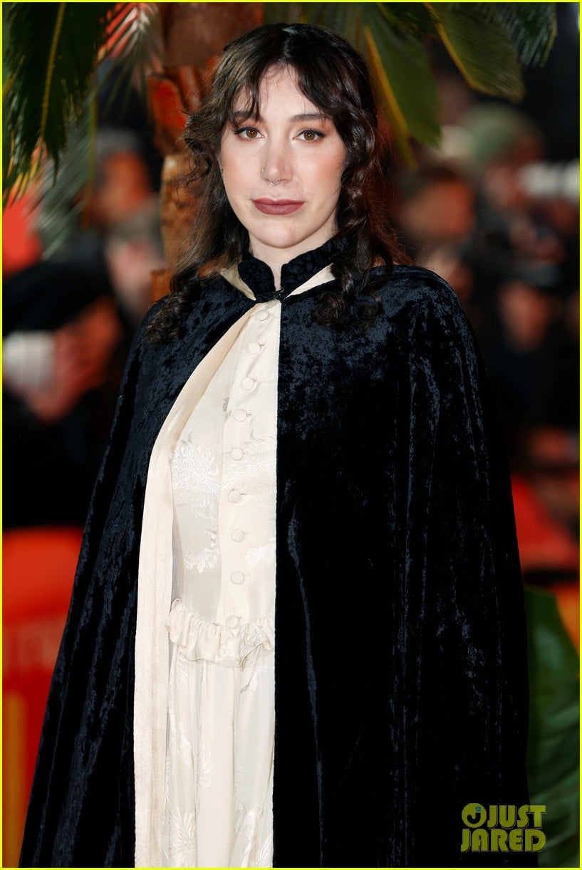 Rachel McAdams Wears Form-Fitting Sequin Dress to 'Send Help' London ...