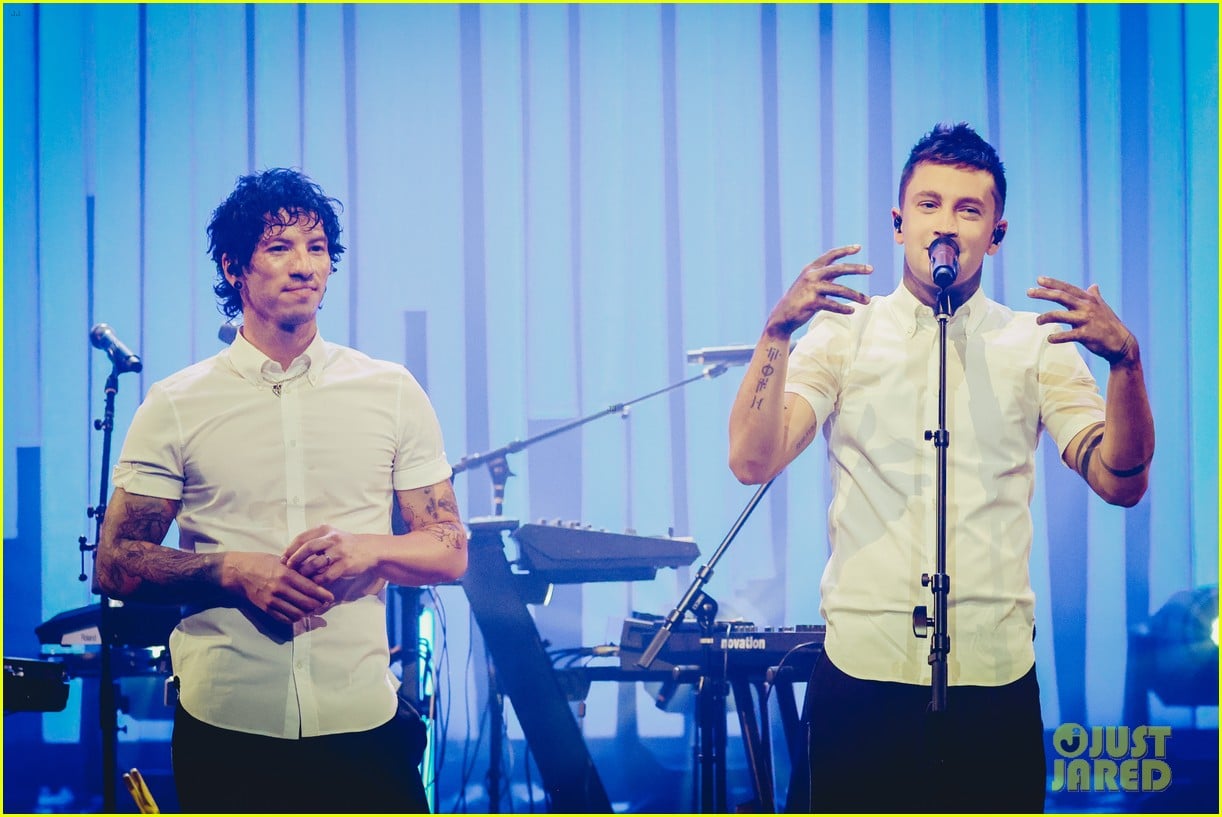 'Twenty One Pilots: More Than We Ever Imagined': Trailer for Concert ...