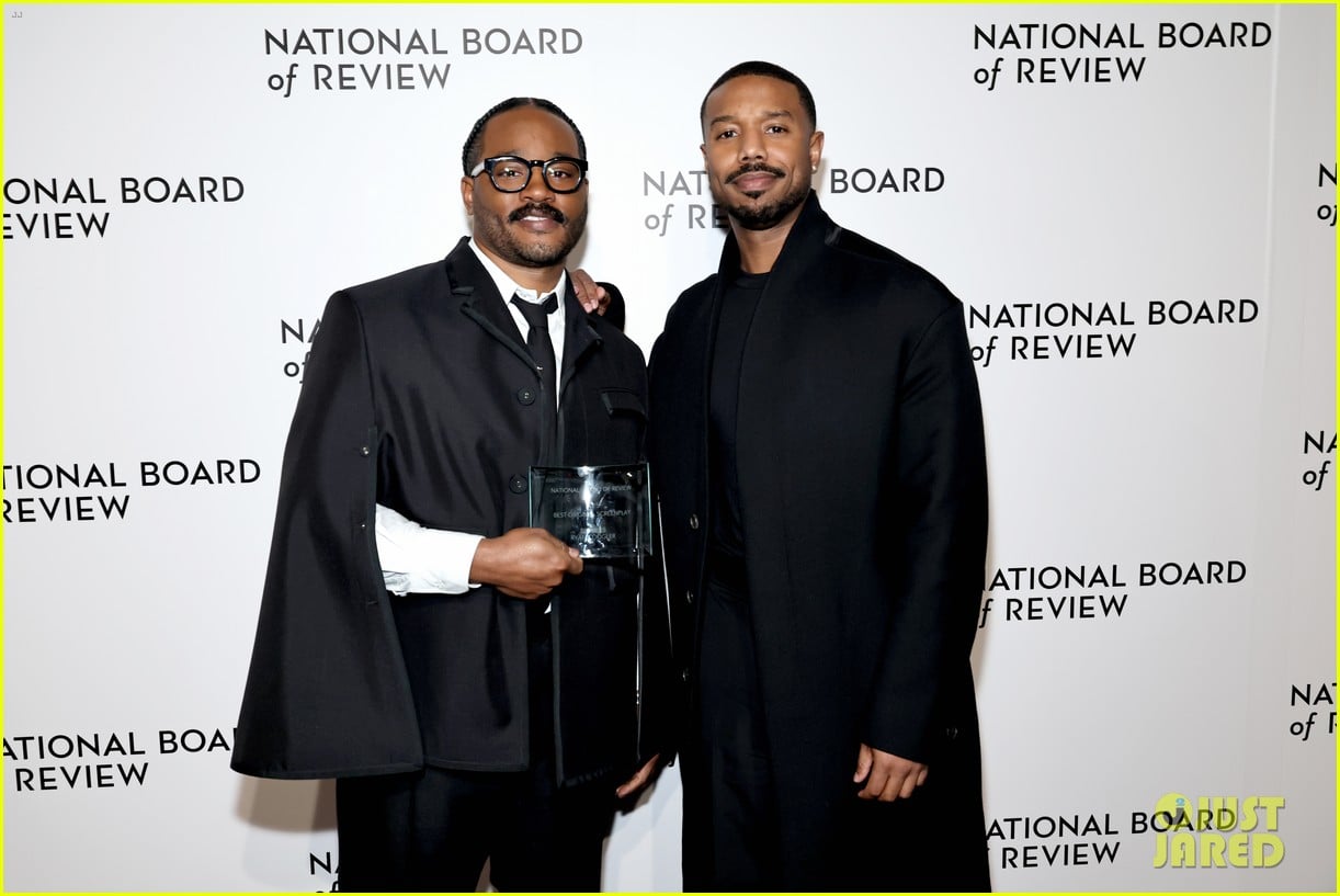 Leonardo DiCaprio Thanks Mom at NBR Gala, Says He's Waited 25 Years for ...