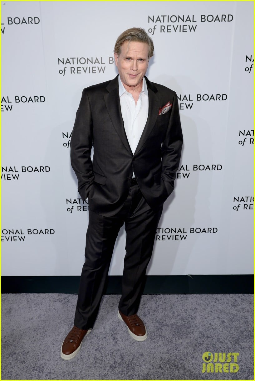 Leonardo DiCaprio Thanks Mom at NBR Gala, Says He's Waited 25 Years for ...