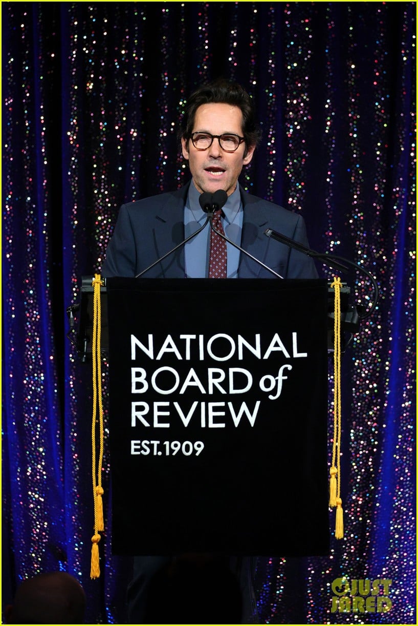 Leonardo DiCaprio Thanks Mom at NBR Gala, Says He's Waited 25 Years for ...