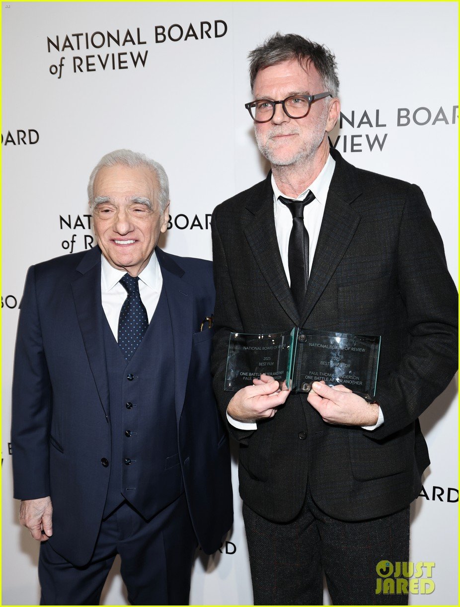 Leonardo DiCaprio Thanks Mom at NBR Gala, Says He's Waited 25 Years for ...