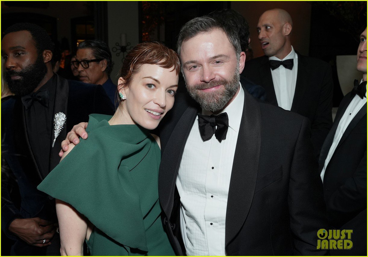 Inside Netflix's Golden Globes 2026 After Party: See Photos of the ...