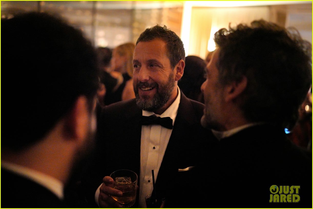 Inside Netflix's Golden Globes 2026 After Party: See Photos of the ...