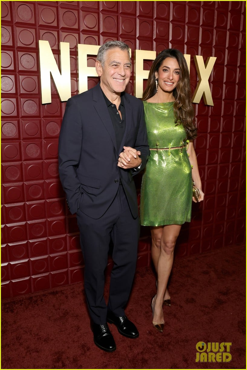 Inside Netflix's Golden Globes 2026 After Party: See Photos of the ...