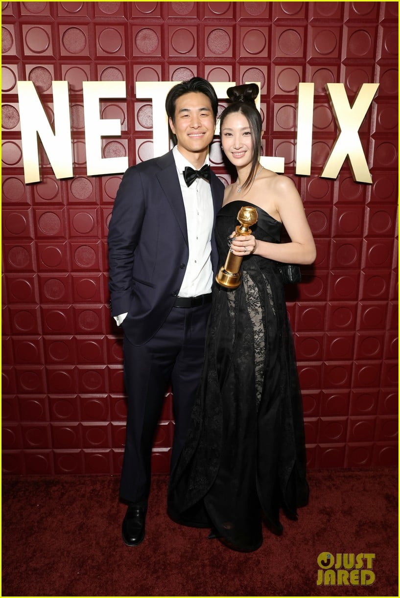 Inside Netflix's Golden Globes 2026 After Party: See Photos of the ...