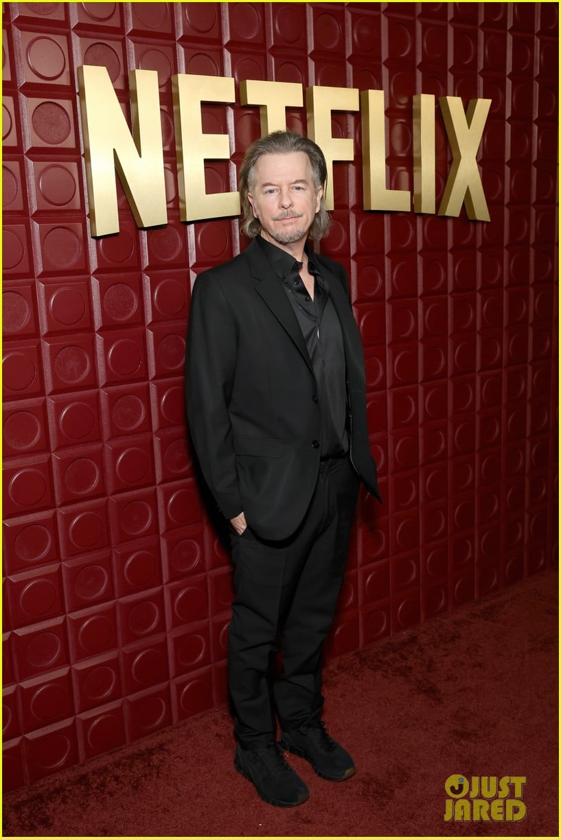 Inside Netflix's Golden Globes 2026 After Party: See Photos of the ...
