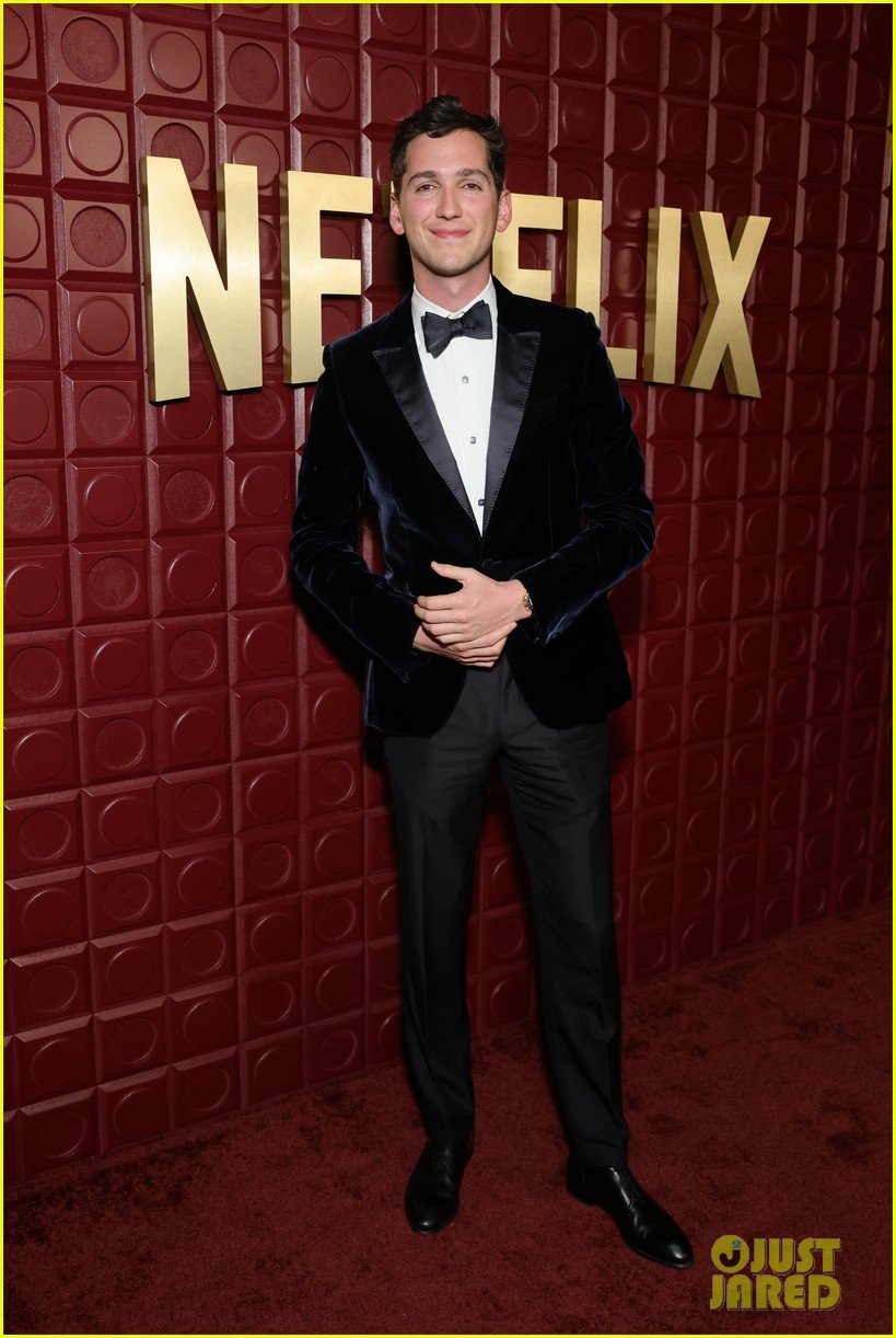 Inside Netflix's Golden Globes 2026 After Party: See Photos of the ...