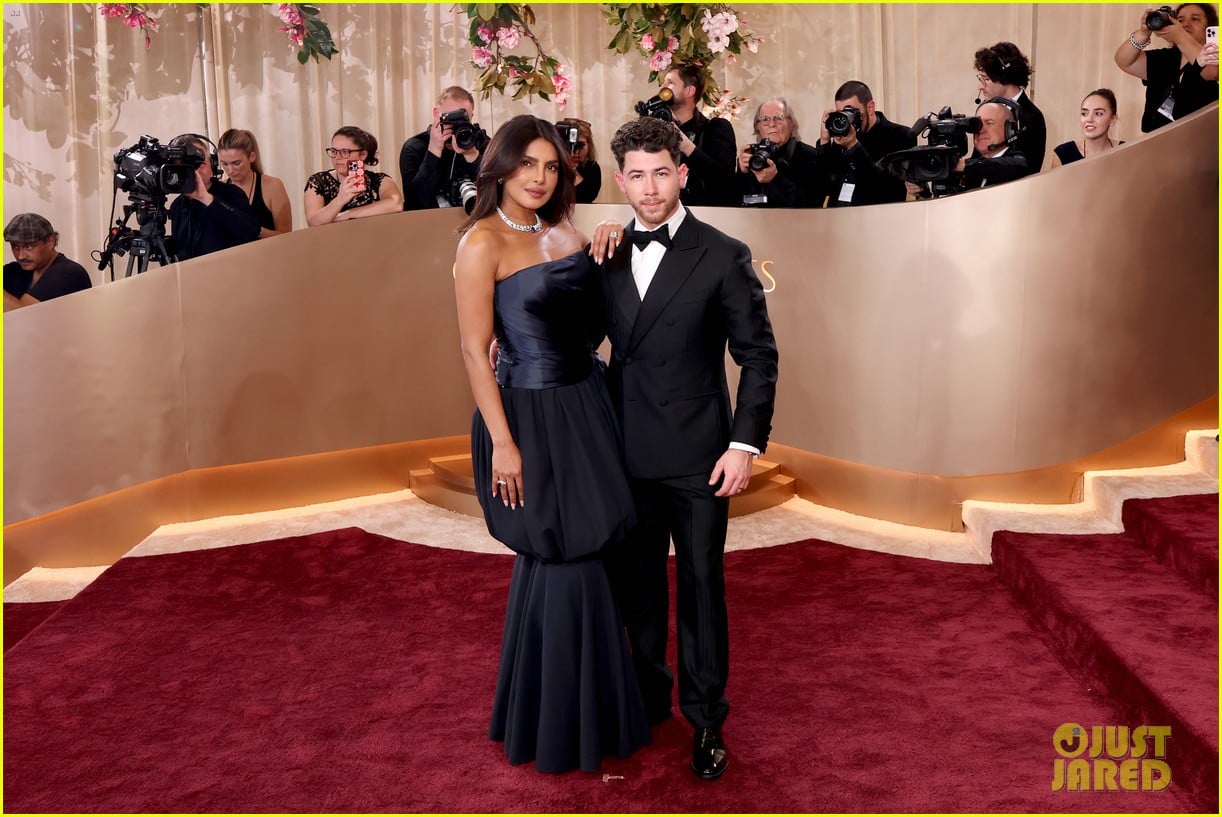 Nick Jonas Joins Wife Priyanka Chopra at Golden Globes 2026 Amid ...