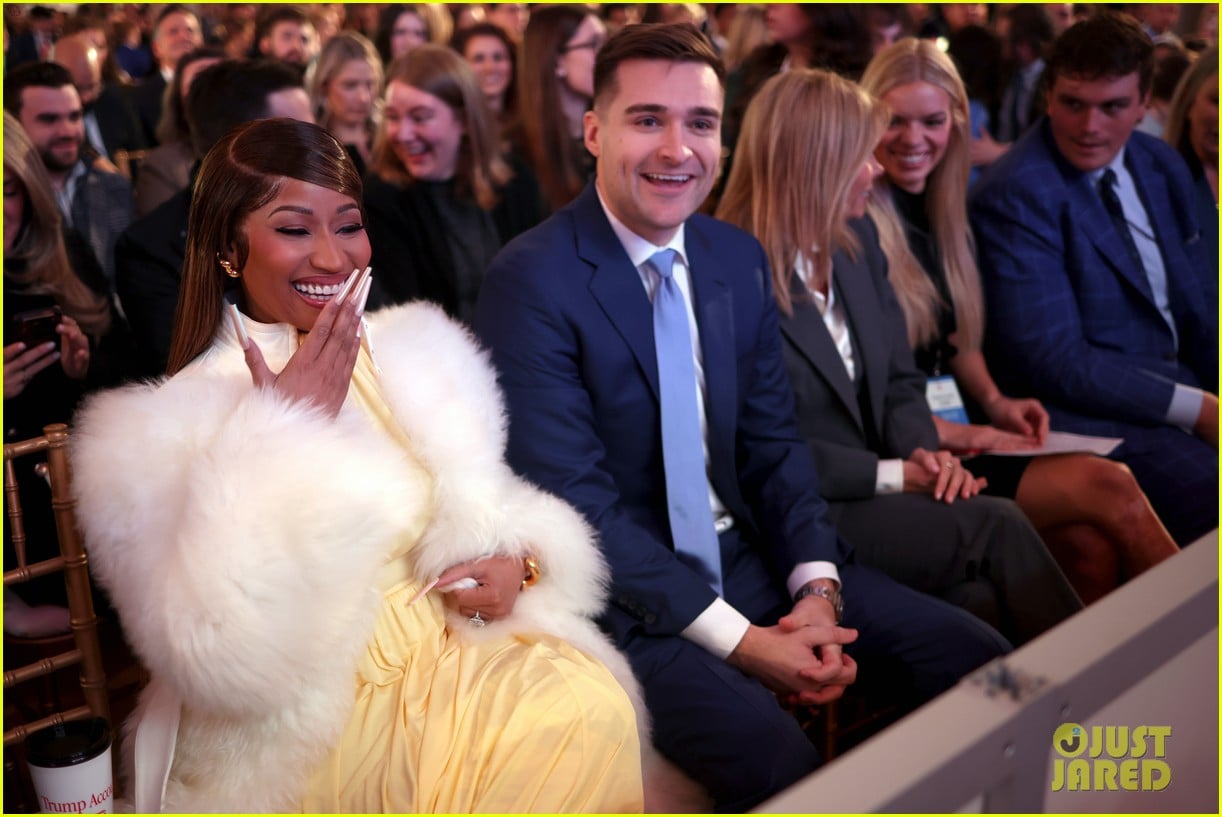 Nicki Minaj Holds Trump's Discolored Hand at Summit, Calls Herself His ...