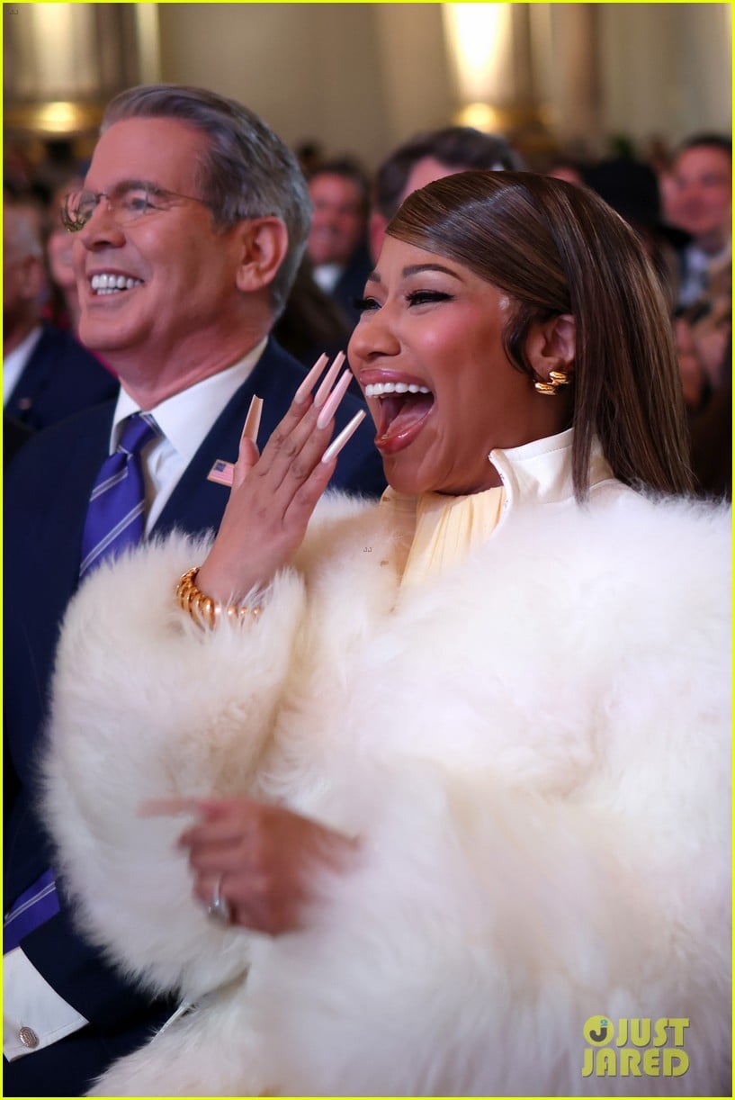 Nicki Minaj Holds Trump's Discolored Hand at Summit, Calls Herself His ...