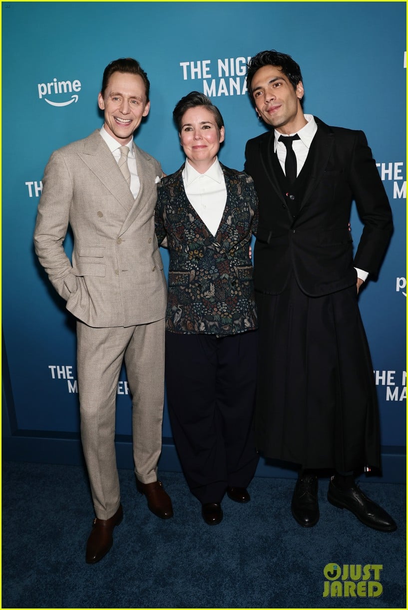 Tom Hiddleston Wears a Smart Suit to the New York Premiere of 'The ...