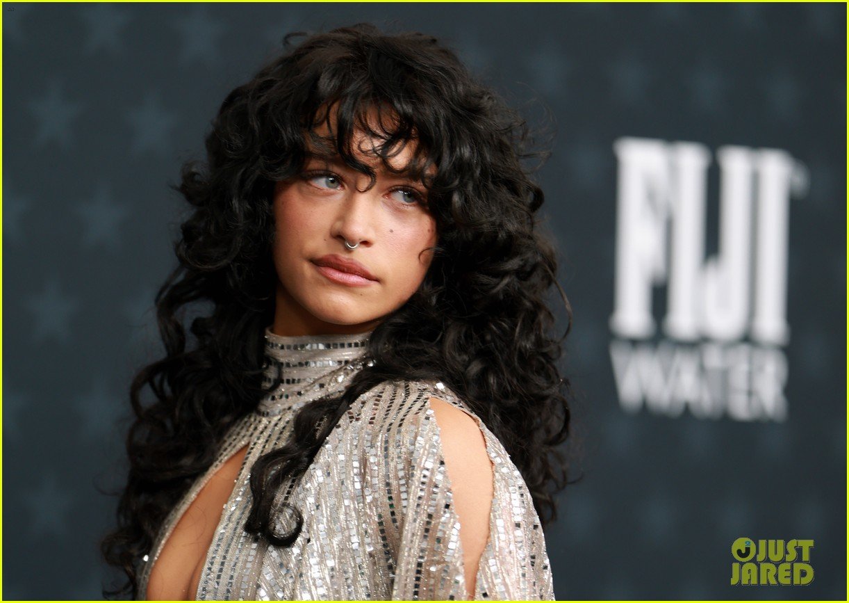 Marty Supreme's Odessa A'zion Gets Glam on Critics Choice 2026 Red ...