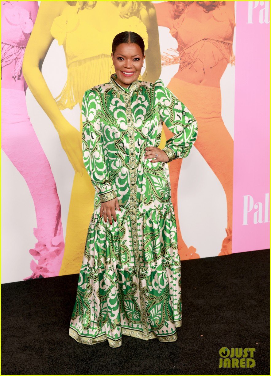 Inside the Special Night for Carol Burnett at the 'Palm Royale' Season ...