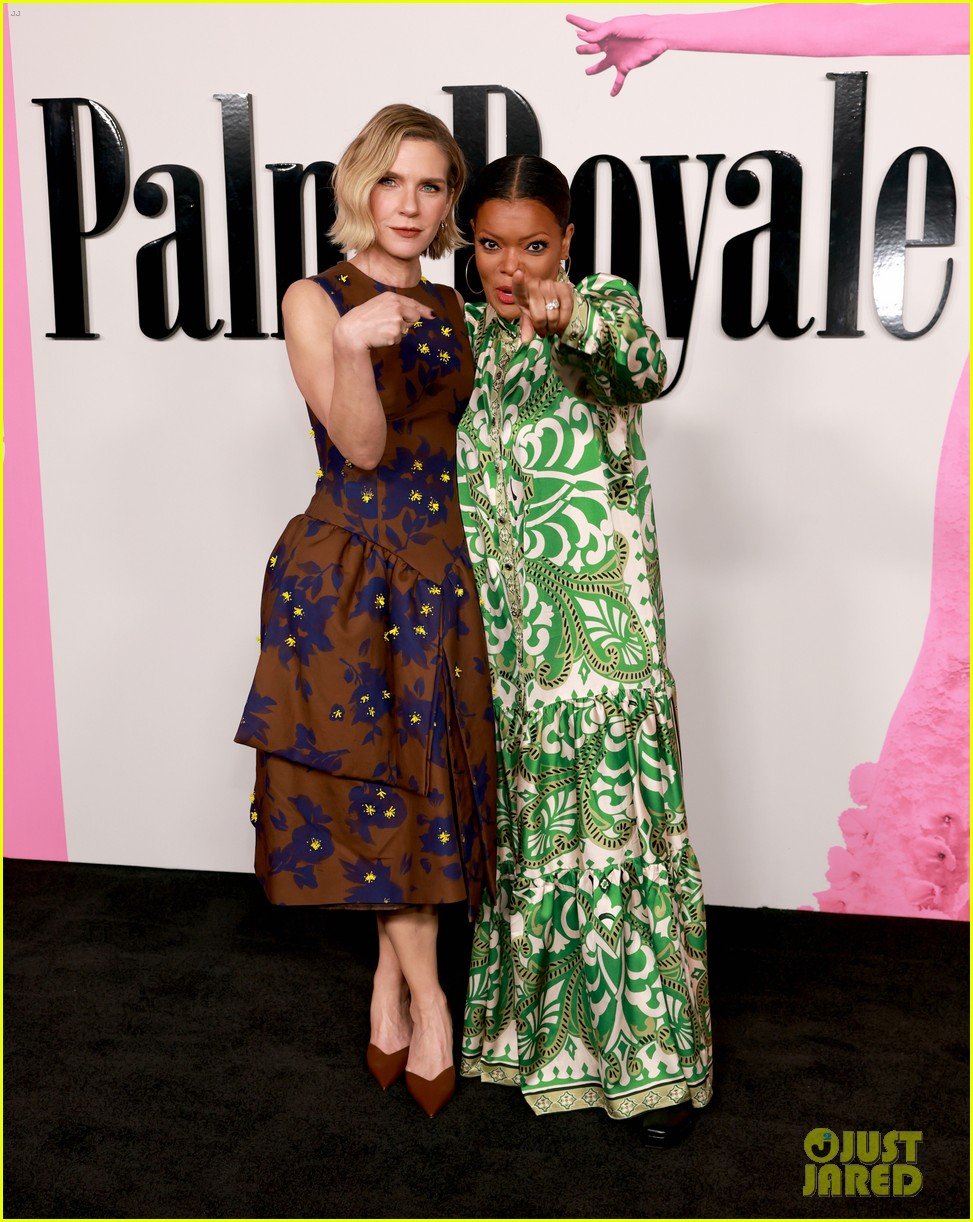 Inside the Special Night for Carol Burnett at the 'Palm Royale' Season ...