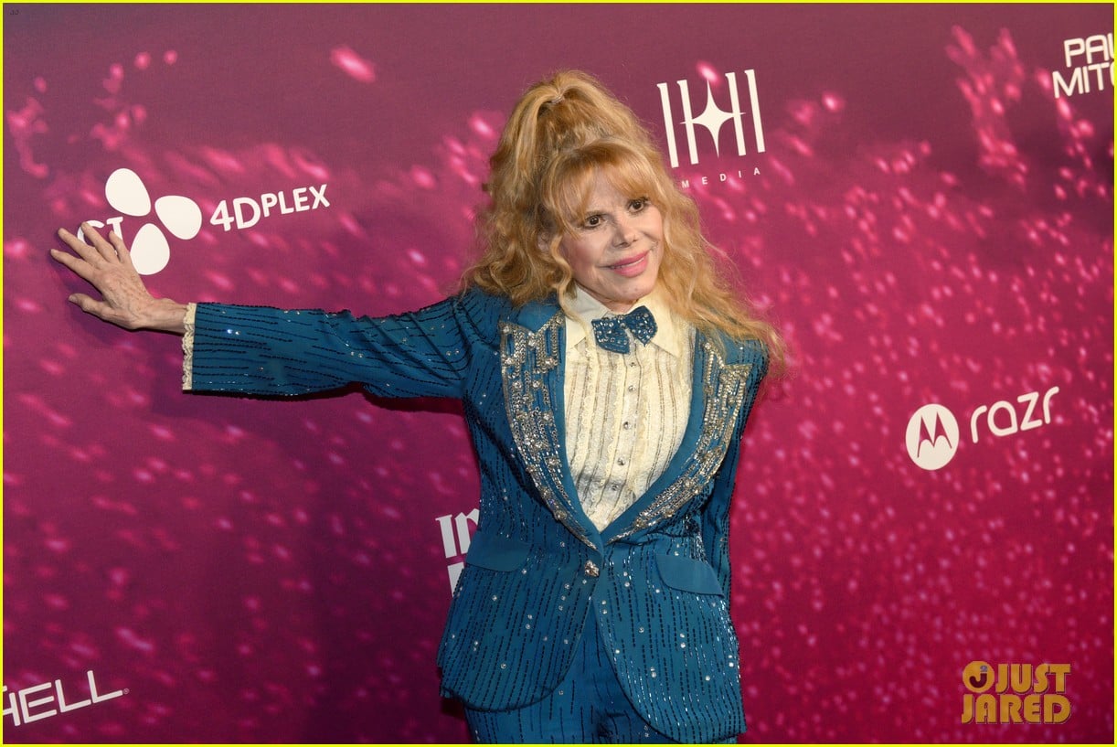 Paris Hilton Gets Support from Husband Carter Reum & Their Kids at ...