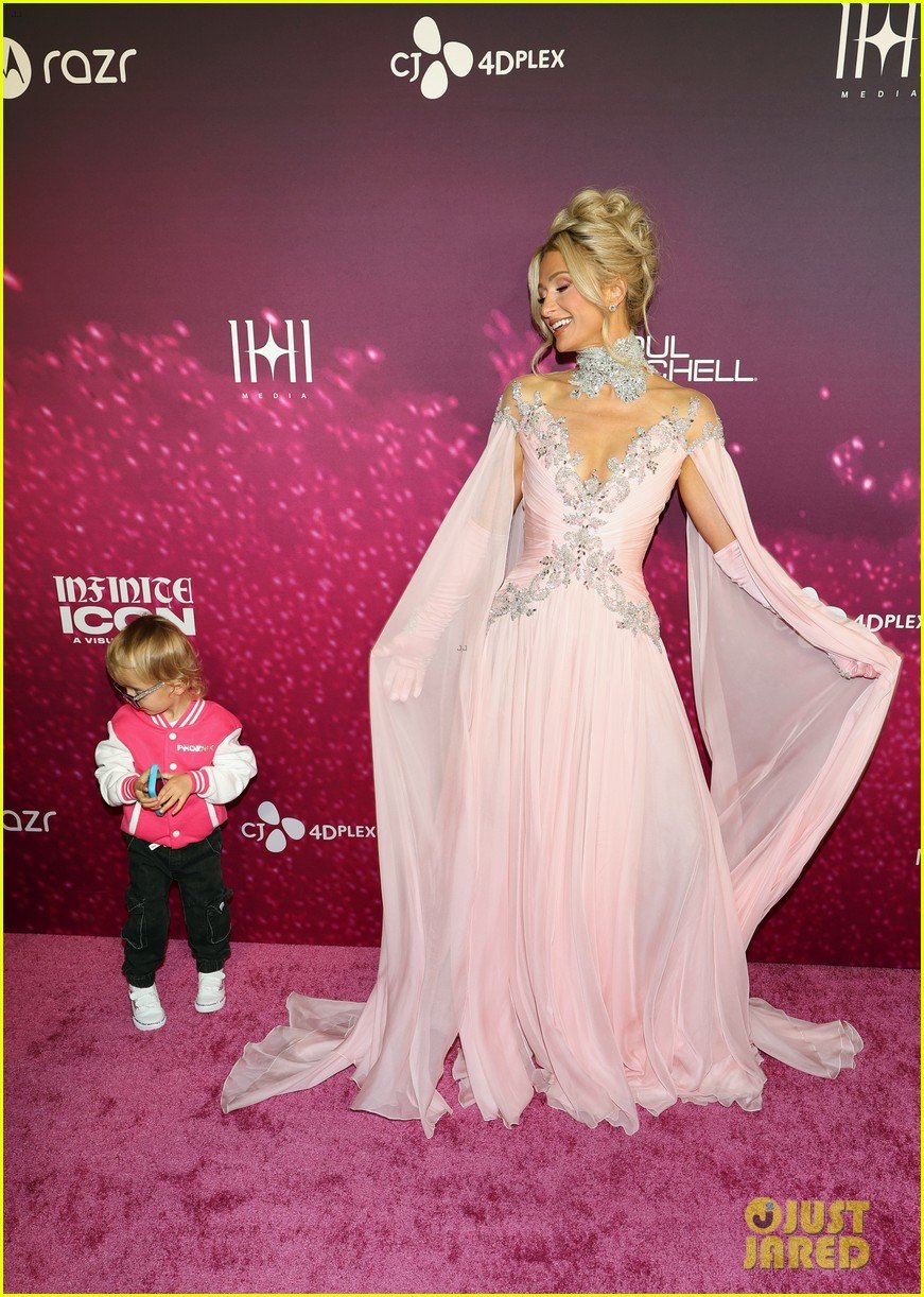 Paris Hilton Gets Support from Husband Carter Reum & Their Kids at ...