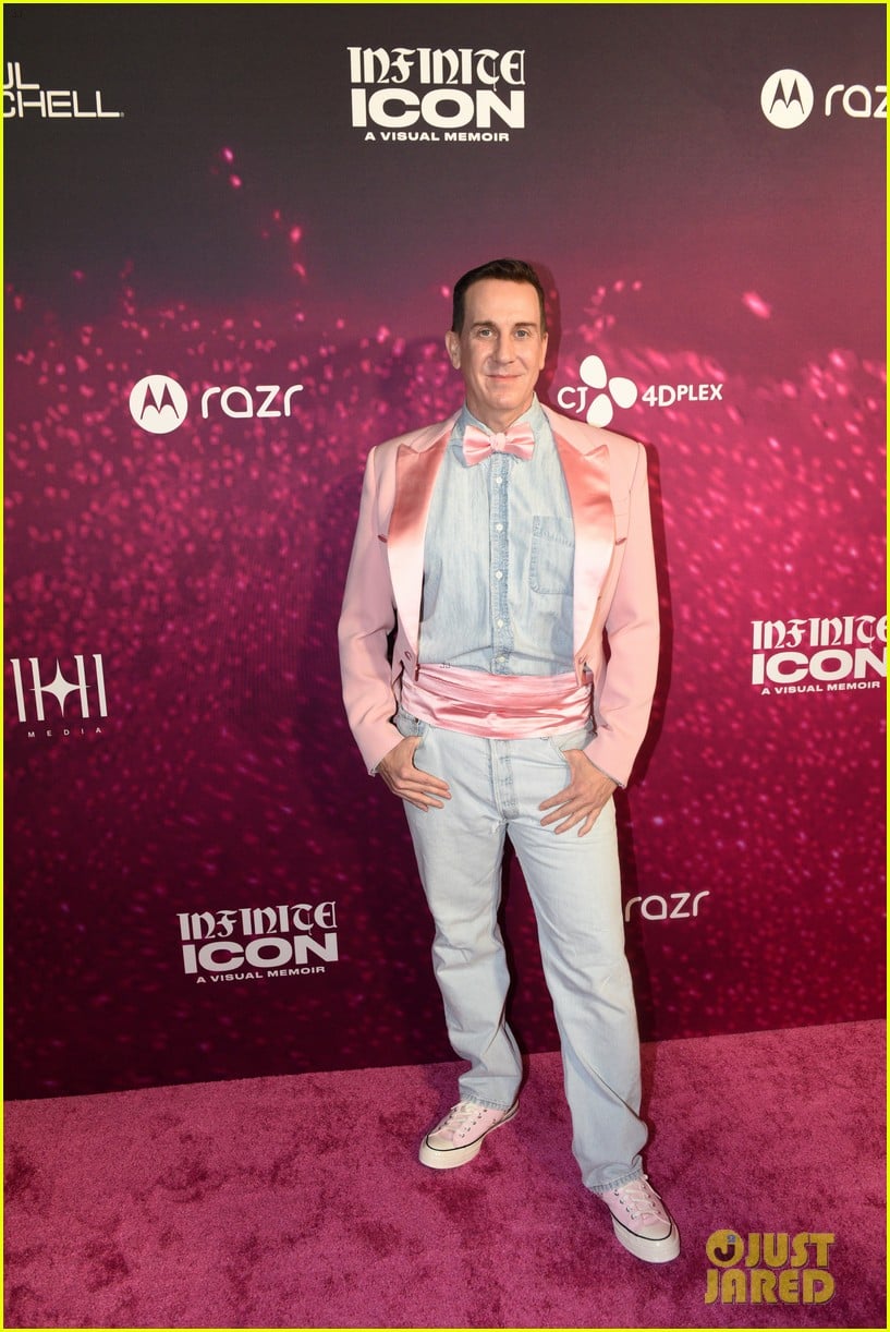 Paris Hilton Gets Support from Husband Carter Reum & Their Kids at ...