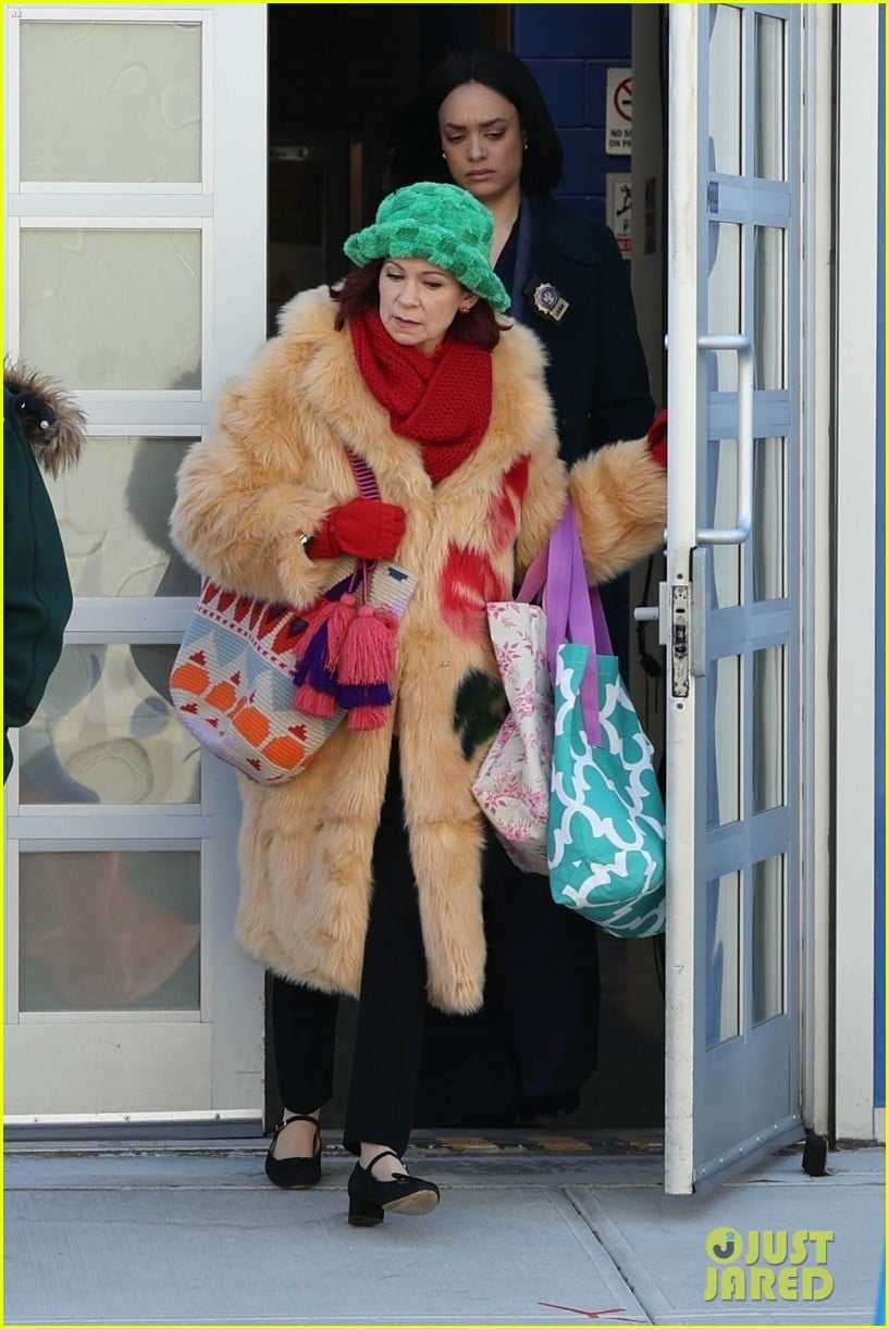 Carrie Preston Pairs Fur Coat with Green Bucket Hat as She Films ...