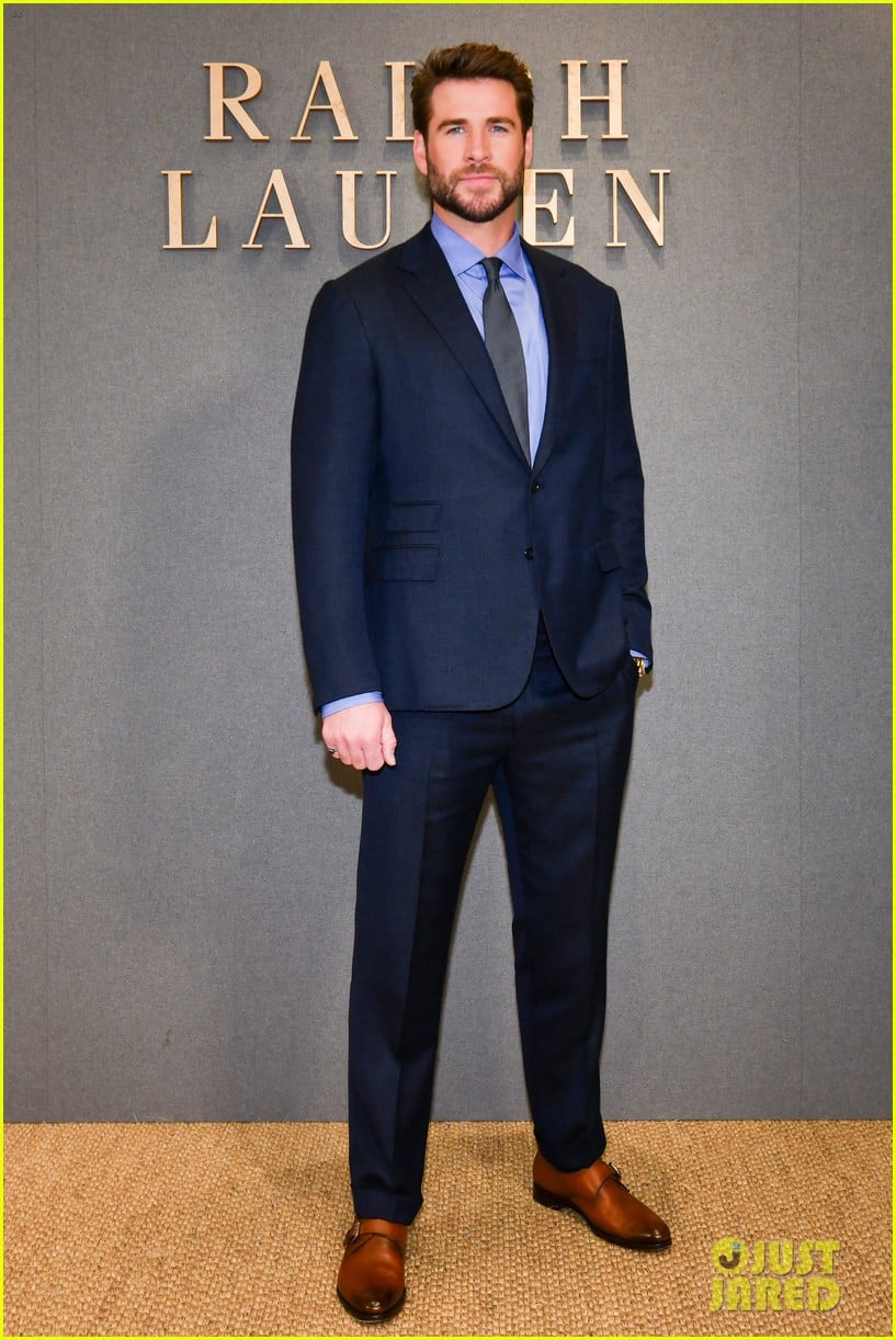 Nick Jonas, Tom Hiddleston, Liam Hemsworth & More Kick Off Milan ...