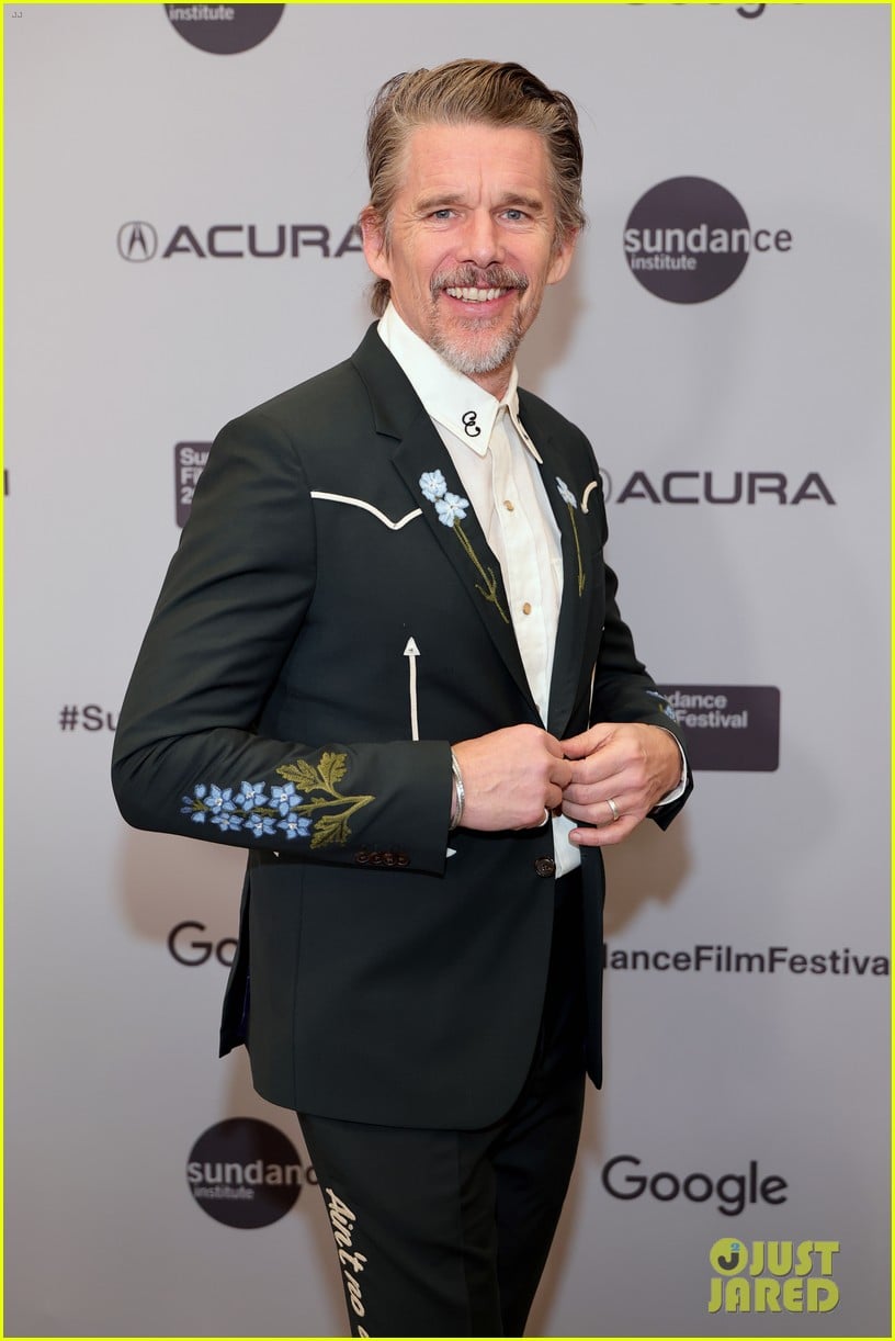 Ethan Hawke, Tessa Thompson, Chris Pine, & More Stars Attend Special ...