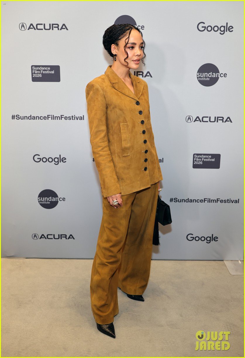 Ethan Hawke, Tessa Thompson, Chris Pine, & More Stars Attend Special ...