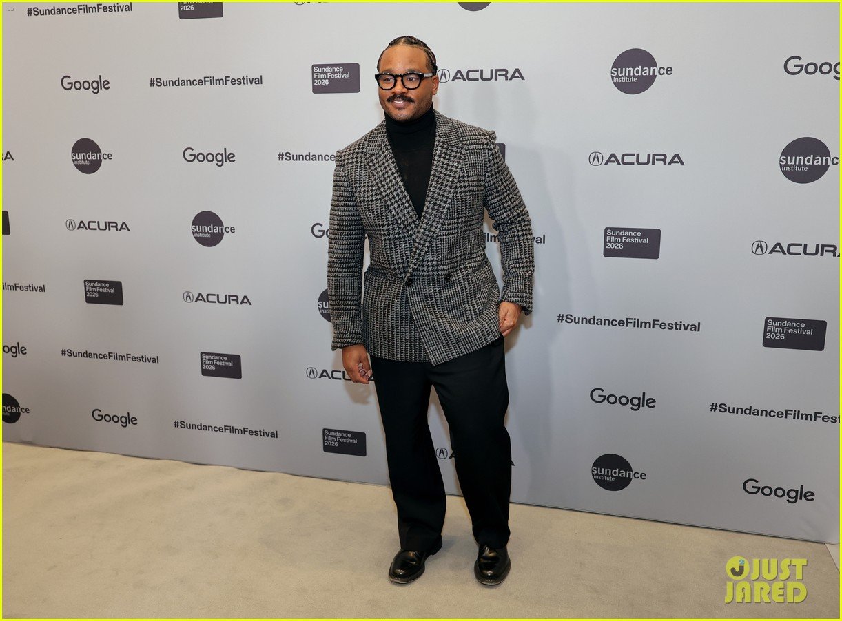 Ethan Hawke, Tessa Thompson, Chris Pine, & More Stars Attend Special ...