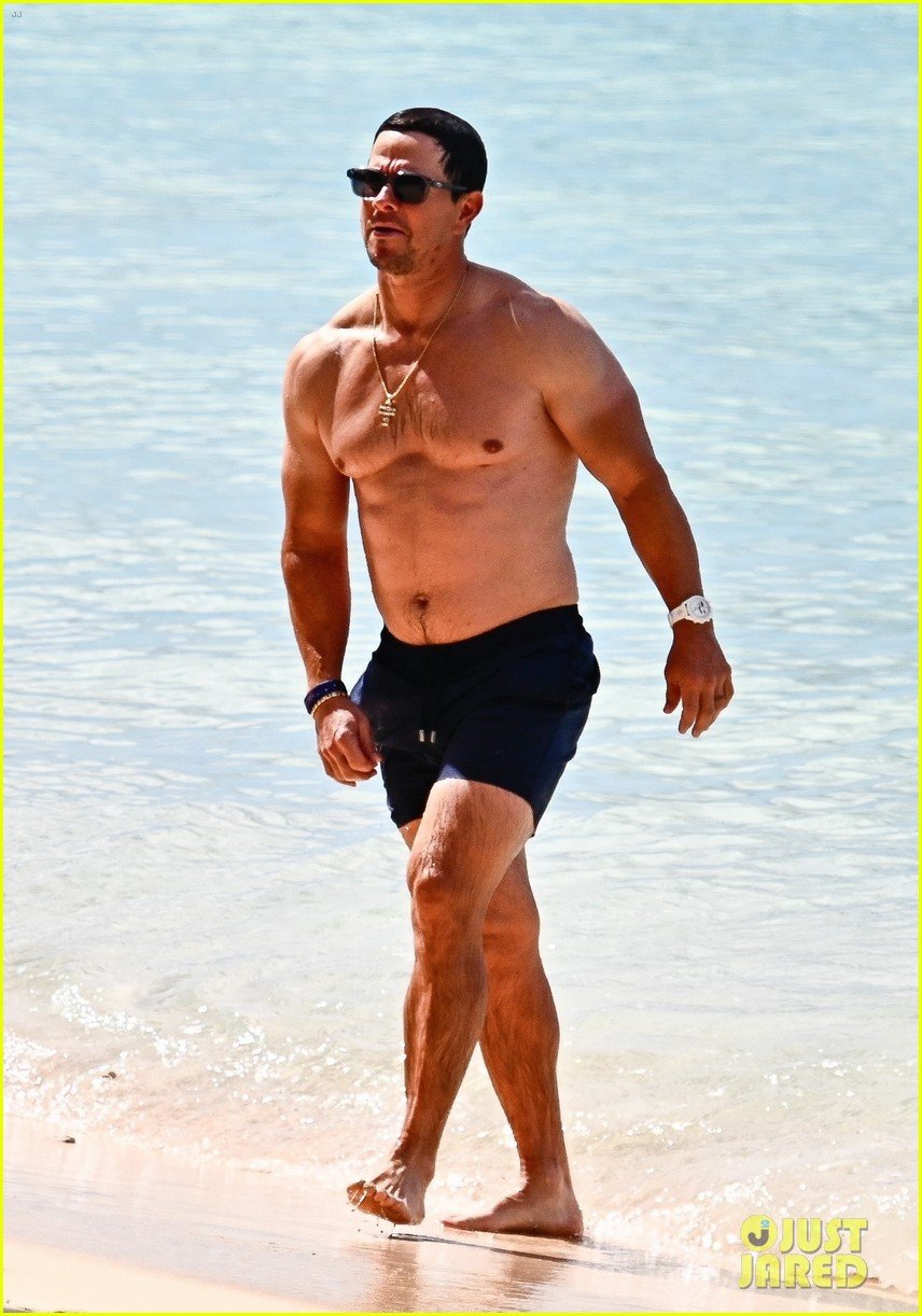 Mark Wahlberg Swims With Wife Rhea Durham During Relaxing Barbados ...