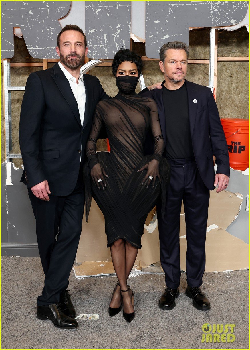 Ben Affleck & Matt Damon Join New Golden Globe Winner Teyana Taylor at ...