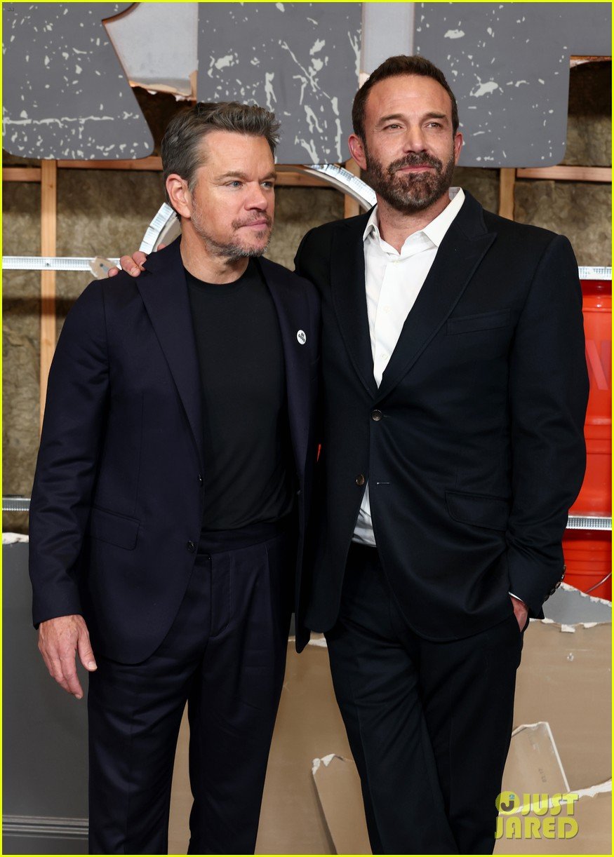 Ben Affleck & Matt Damon Join New Golden Globe Winner Teyana Taylor at ...